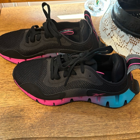 Reebok | Shoes | Ladies Reebok Ortho Light Running Shoe | Poshmark